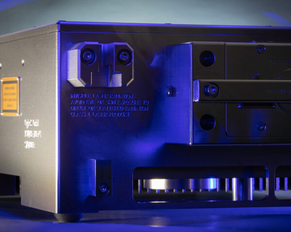 Pulslaser und CW-Laser von CryLaS – Crystal Laser Systems