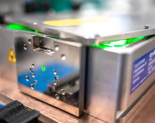 Pulslaser und CW-Laser von CryLaS – Crystal Laser Systems